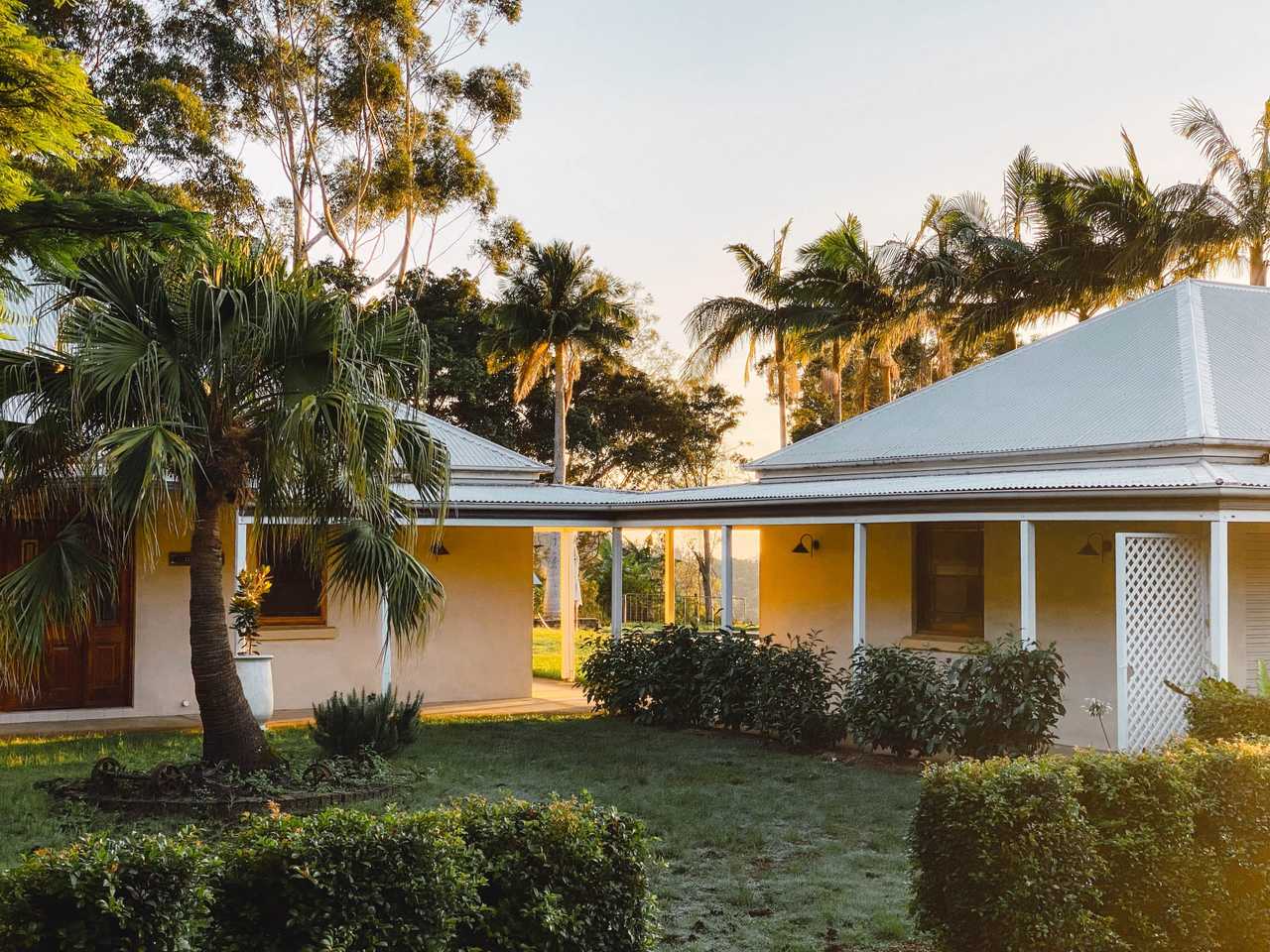 Hillside Carool - An old house with a young soul in Carool, NSW.